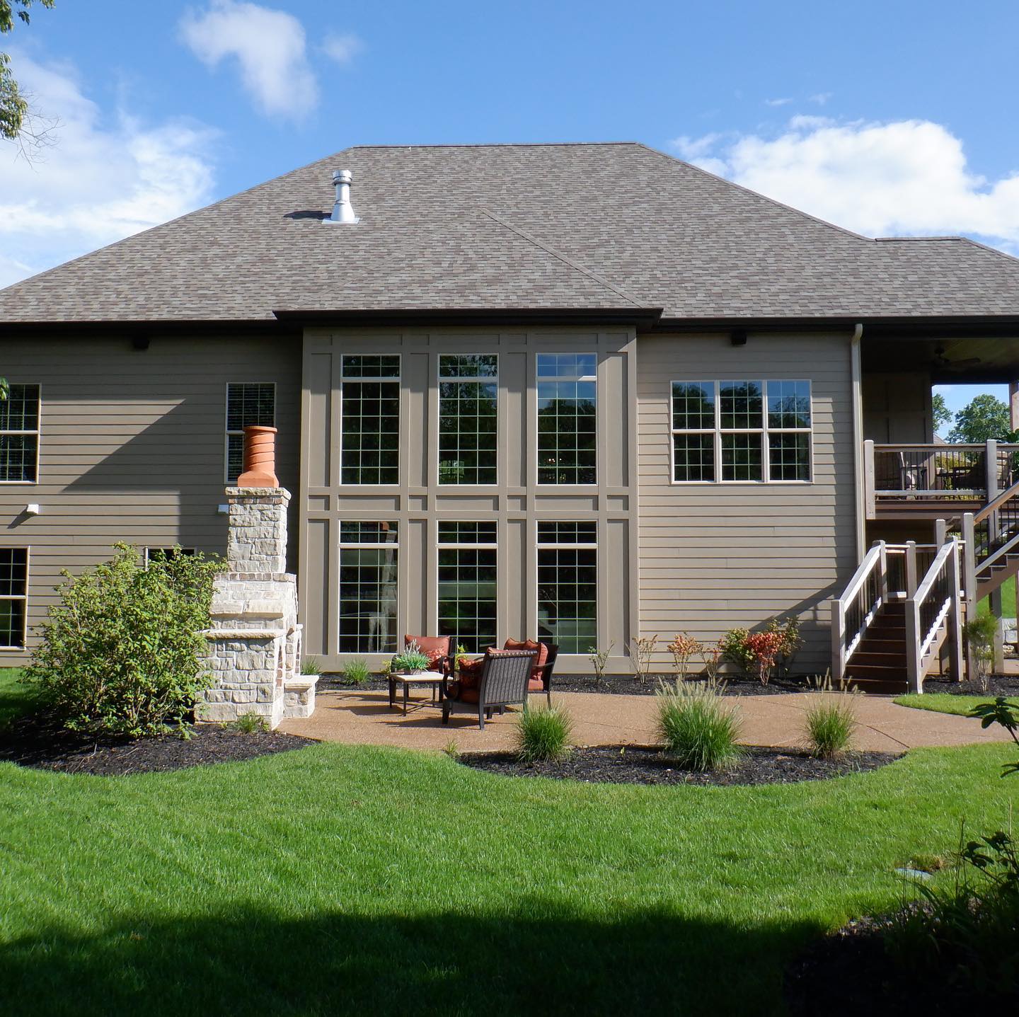 How The Siding Installation Process Works